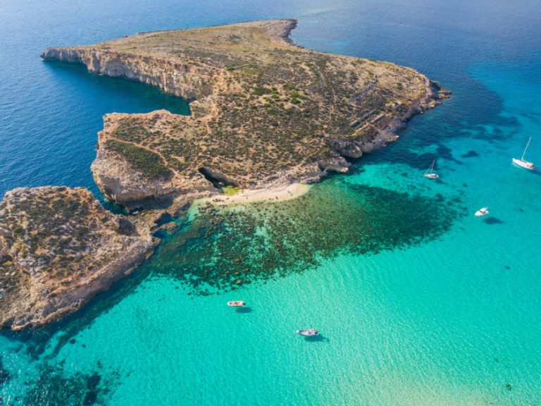 1 Day in Comino, Malta: Itinerary with Top Things to Do - BonAdvisor